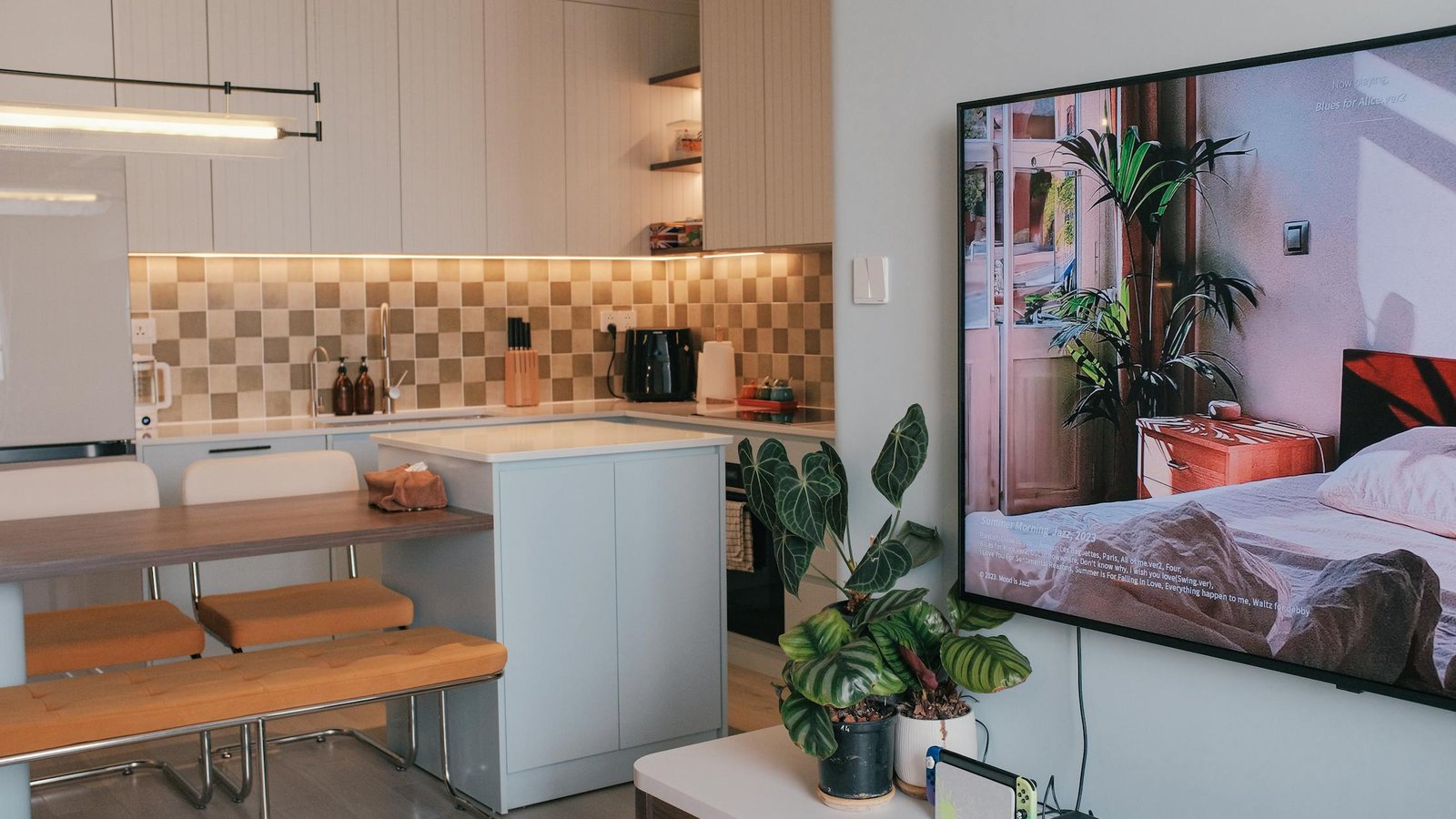 Set Up a Household Command Center for Shared Apartments
